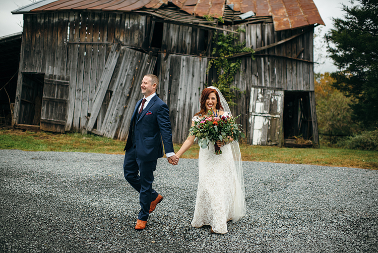 Colorful Eclectic Fall Wedding at 48 Fields Farm » Northern Virginia ...
