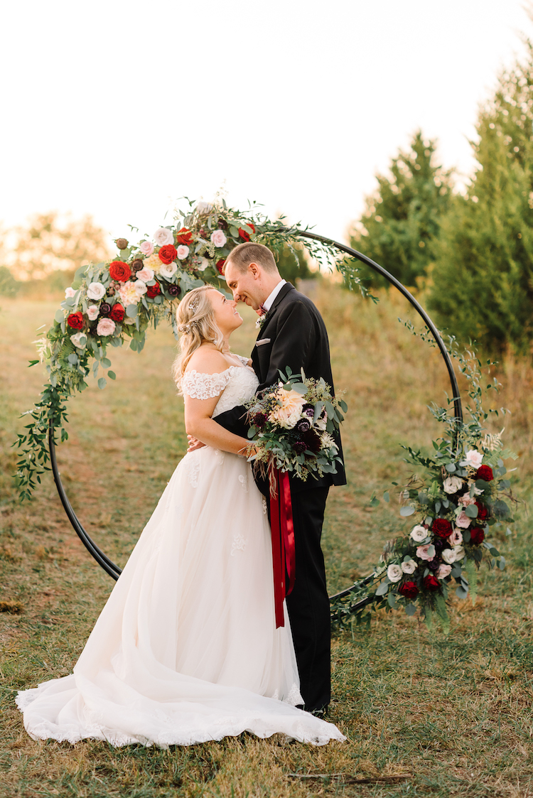 9 Inspiring Real Wedding Ceremony Backdrop Ideas » Northern Virginia ...